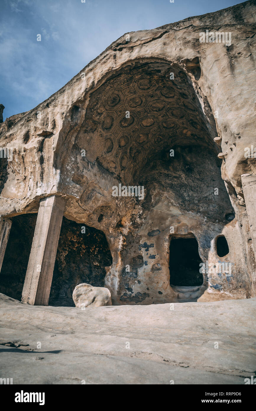 Ancient man caves hi-res stock photography and images - Alamy