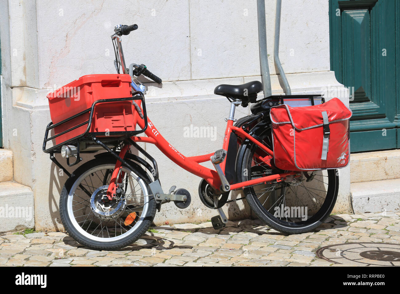 postal delivery bike tavern, costa de la luz andalucía, spain Stock ...