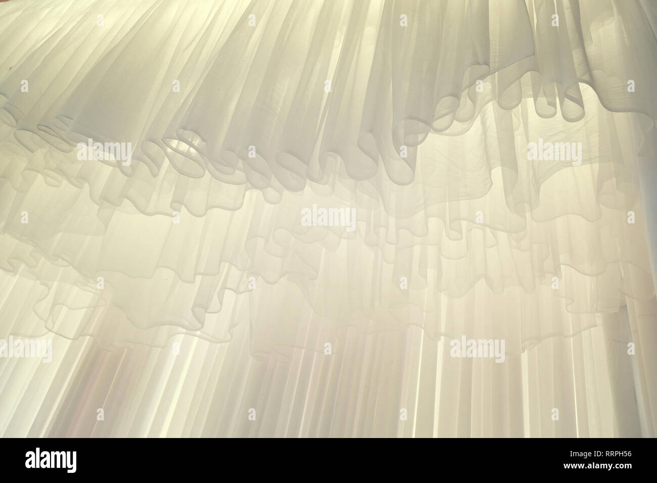 Luxury white curtain wall hi-res stock photography and images - Alamy