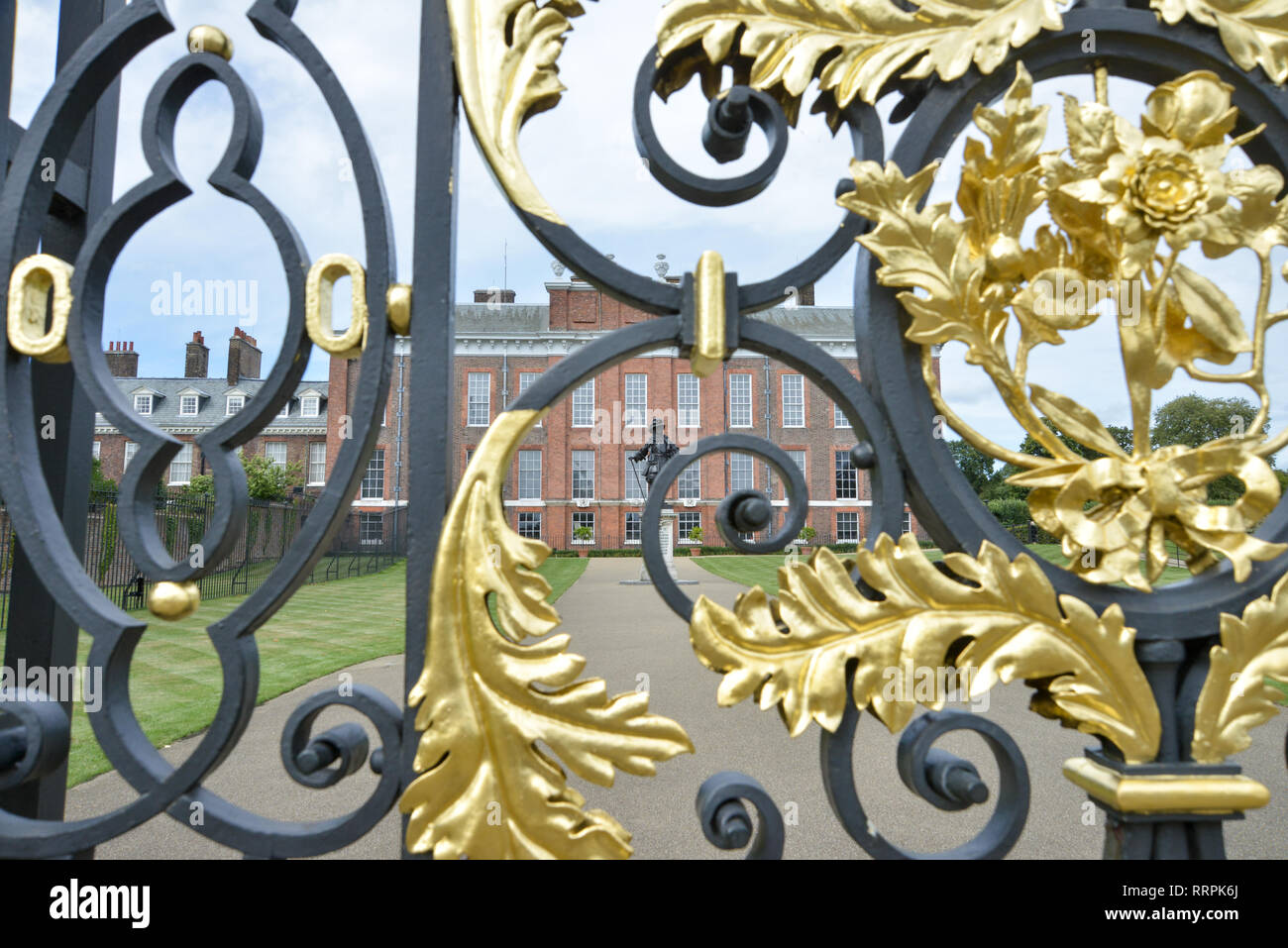 Kensington Palace South elevation looking through the golden gates of ...