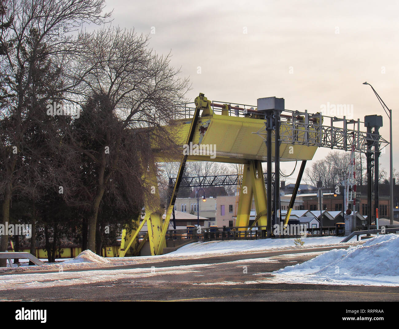 Drawbridge over the Oswego River in Phoenix, New York Stock Photo - Alamy