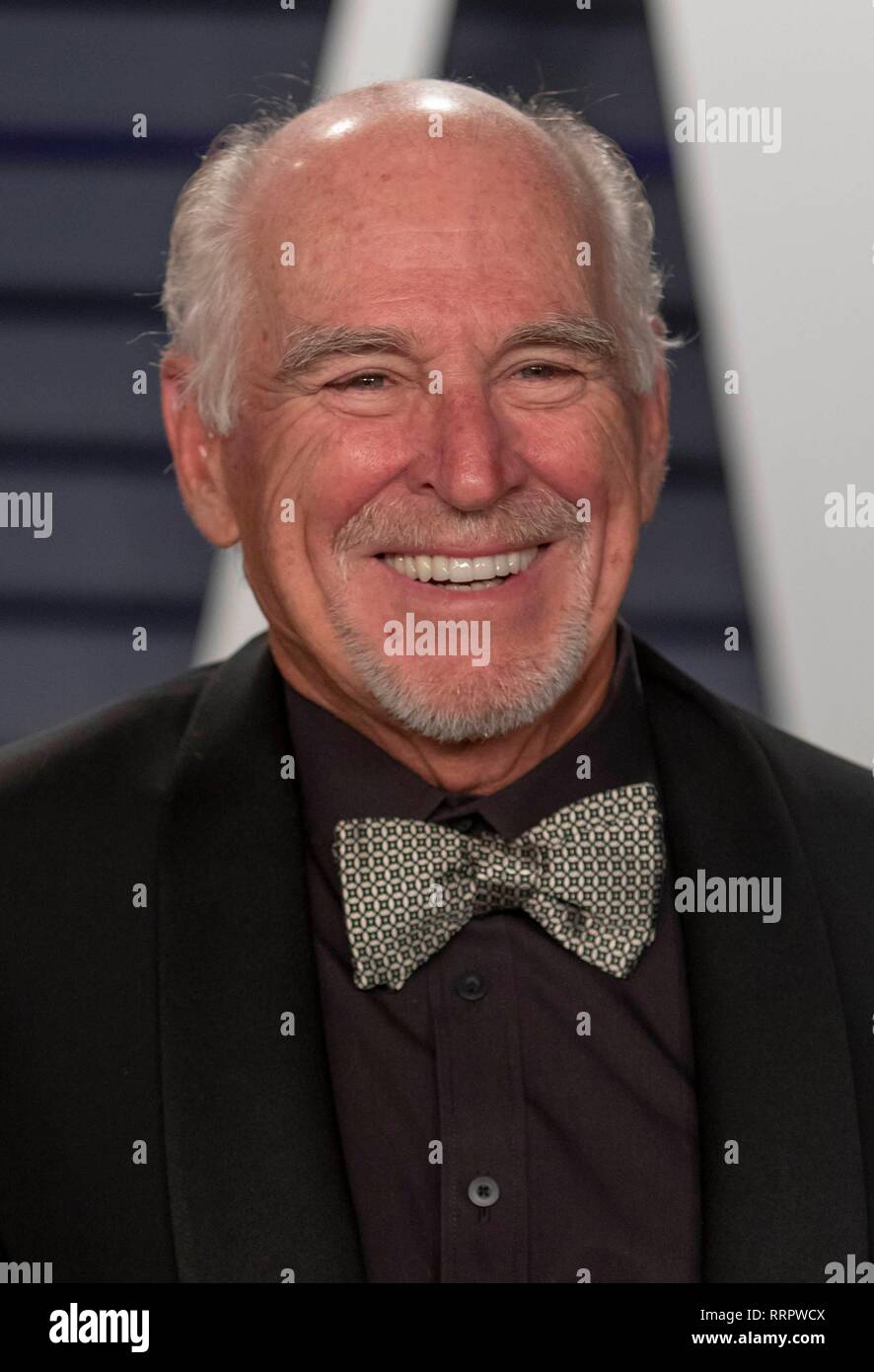 Jimmy Buffett attends the Vanity Fair Oscar Party at Wallis Annenberg ...