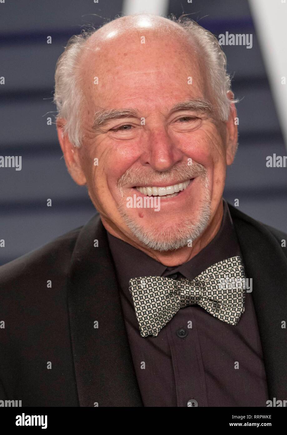 Jimmy Buffett attends the Vanity Fair Oscar Party at Wallis Annenberg ...