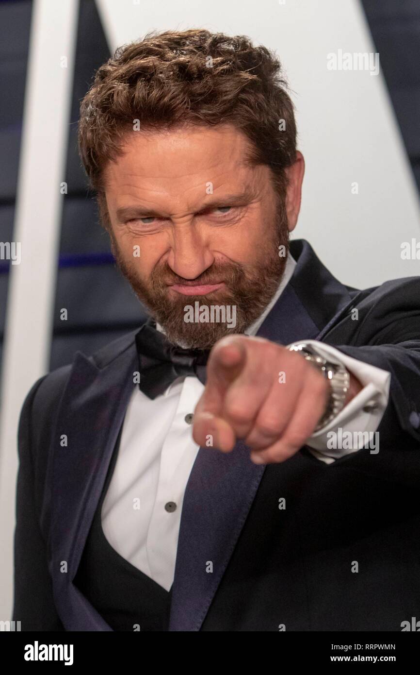 Gerard Butler attends the Vanity Fair Oscar Party at Wallis Annenberg ...