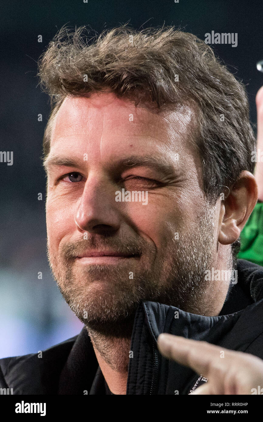 Coach Markus WEINZIERL (S) winks, winks, Portraits, Portraits, Portrait ...