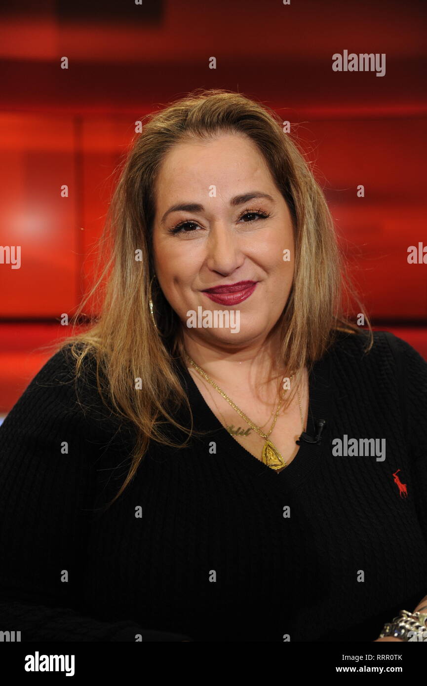 25 February 2019, Köln: The cabaret artist Idil Baydar as guest on the ...