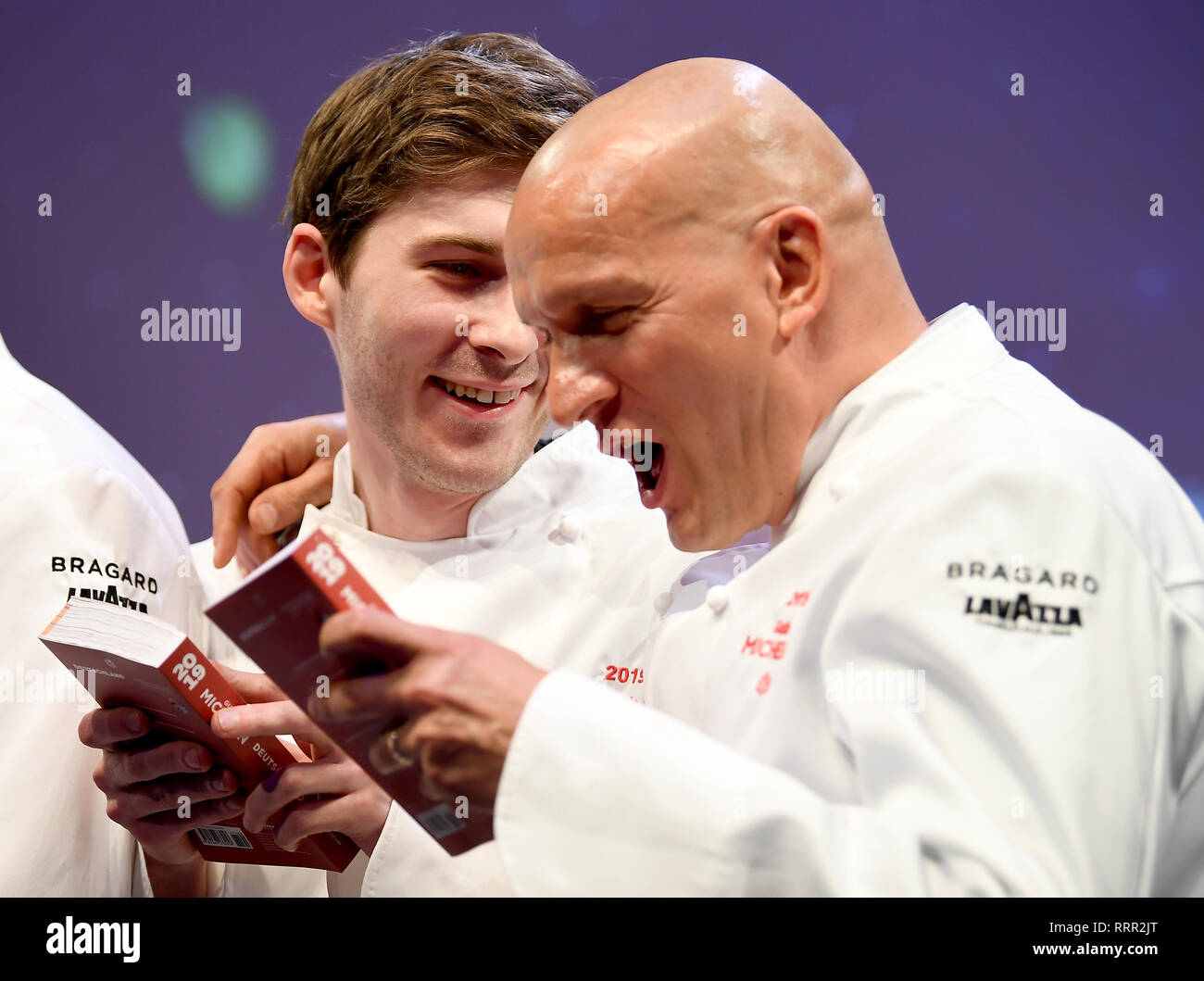 Berlin, Germany. 26th Feb, 2019. Sauli Kemppainen (r) and Dylan Watson-Brawn are delighted to ...