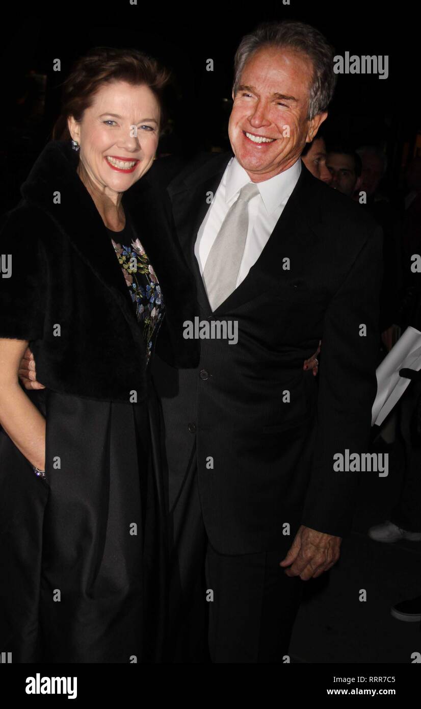 New York City, USA. 01st Jan, 2005. ANNETTE BENING WARREN BEATTY 2010 ...