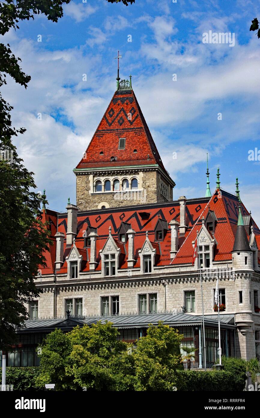 Gothic dormers hi-res stock photography and images - Alamy
