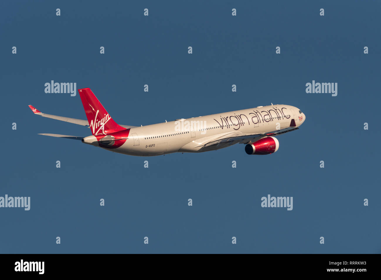 Virgin Atlantic Airways Airbus A330 jet airliner plane G-VUFO taking ...
