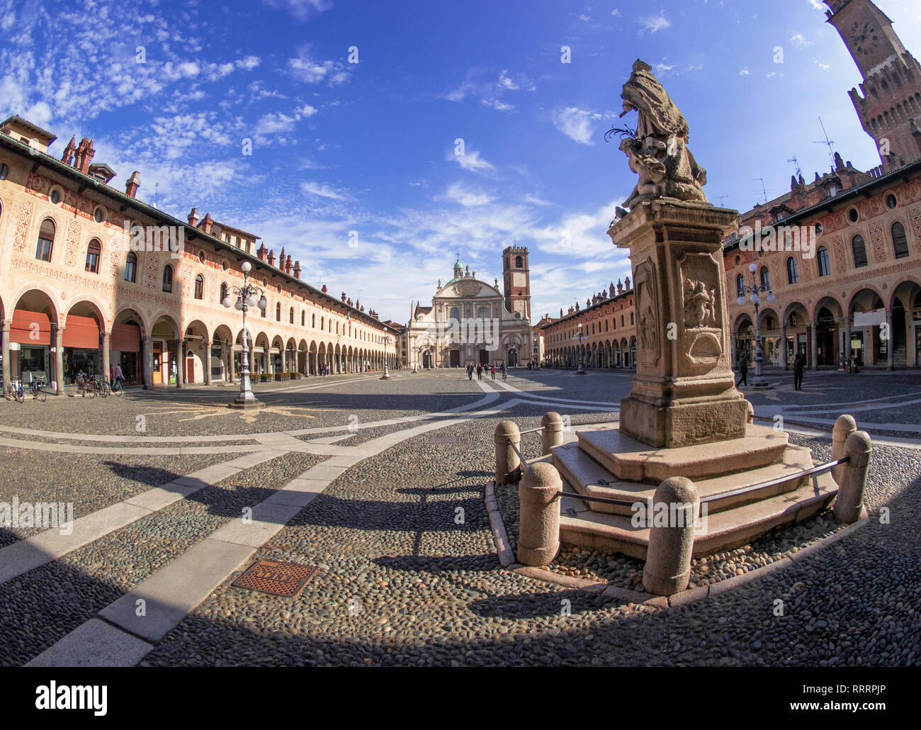 Renaissance square hi-res stock photography and images - Alamy