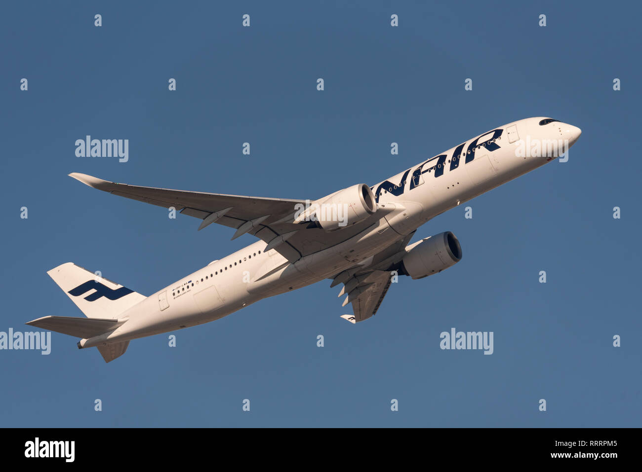 Airbus a350 taking off hi-res stock photography and images - Alamy