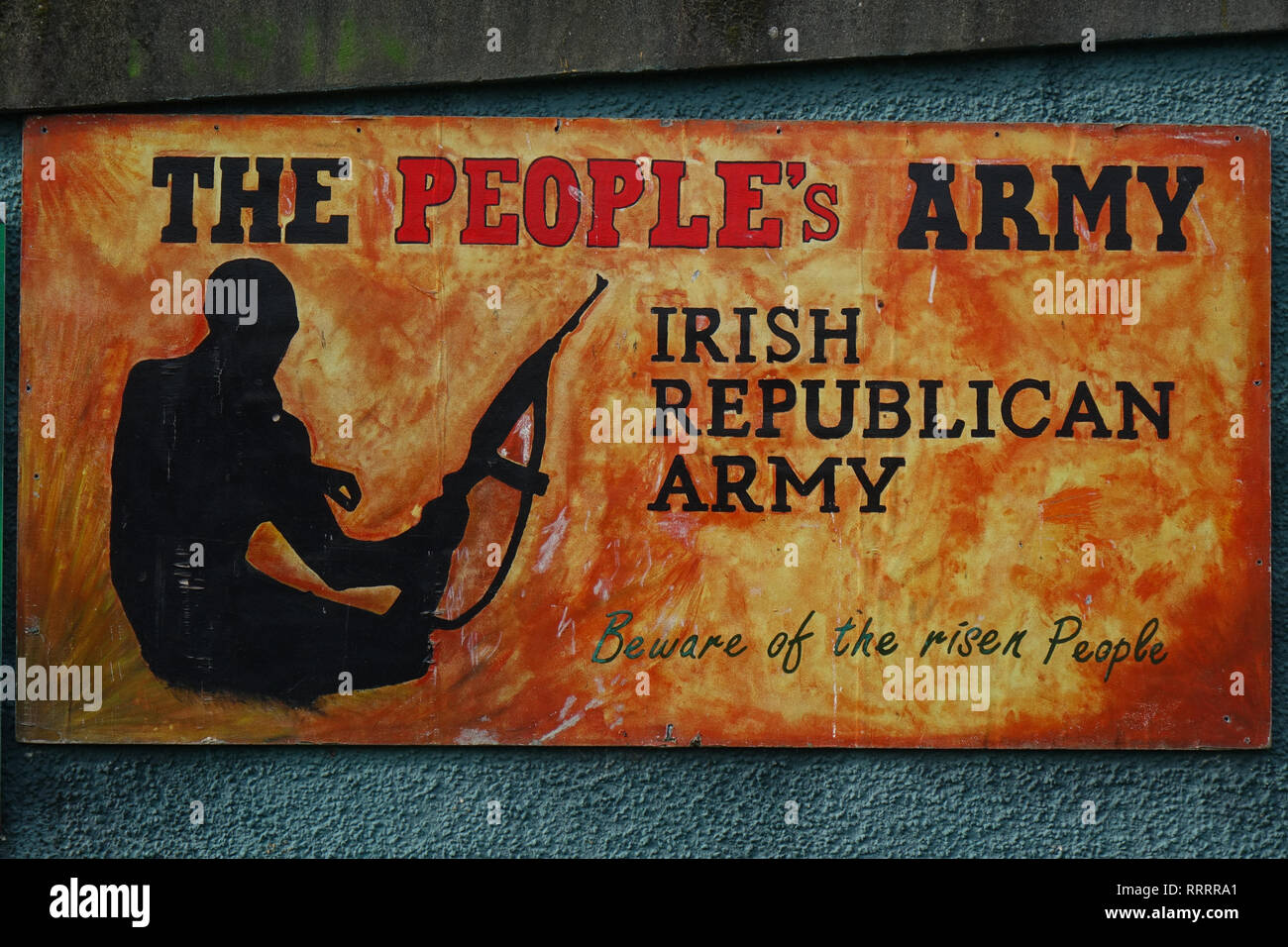 IRA sign The Bogside in Derry, Northern Ireland Stock Photo - Alamy
