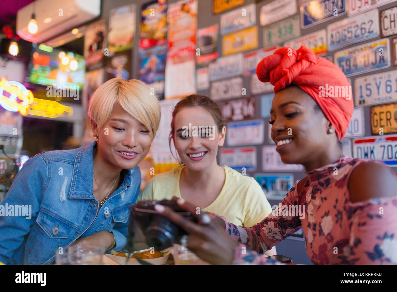 Camera bar hi-res stock photography and images - Alamy