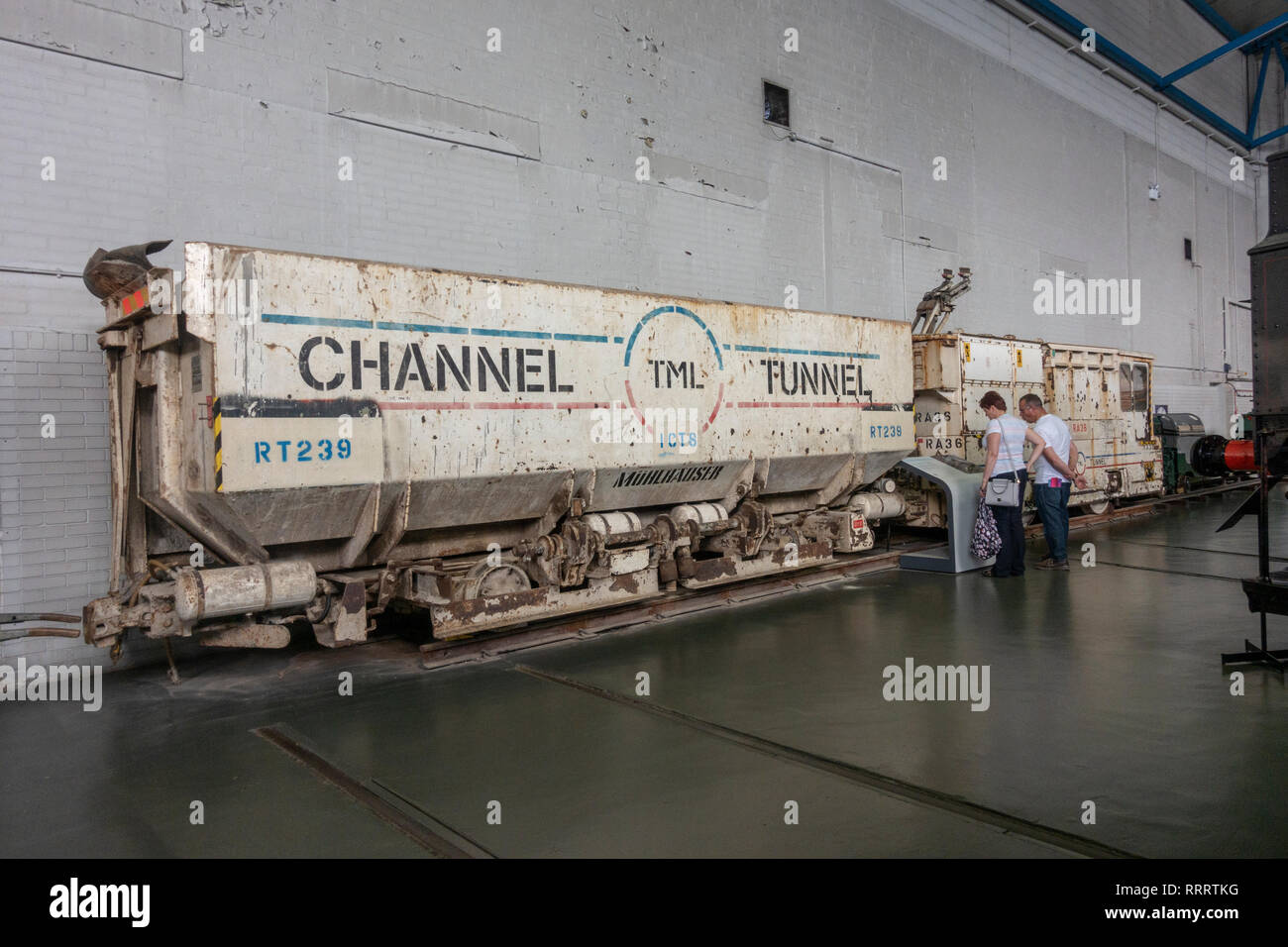 Channel tunnel hi-res stock photography and images - Alamy