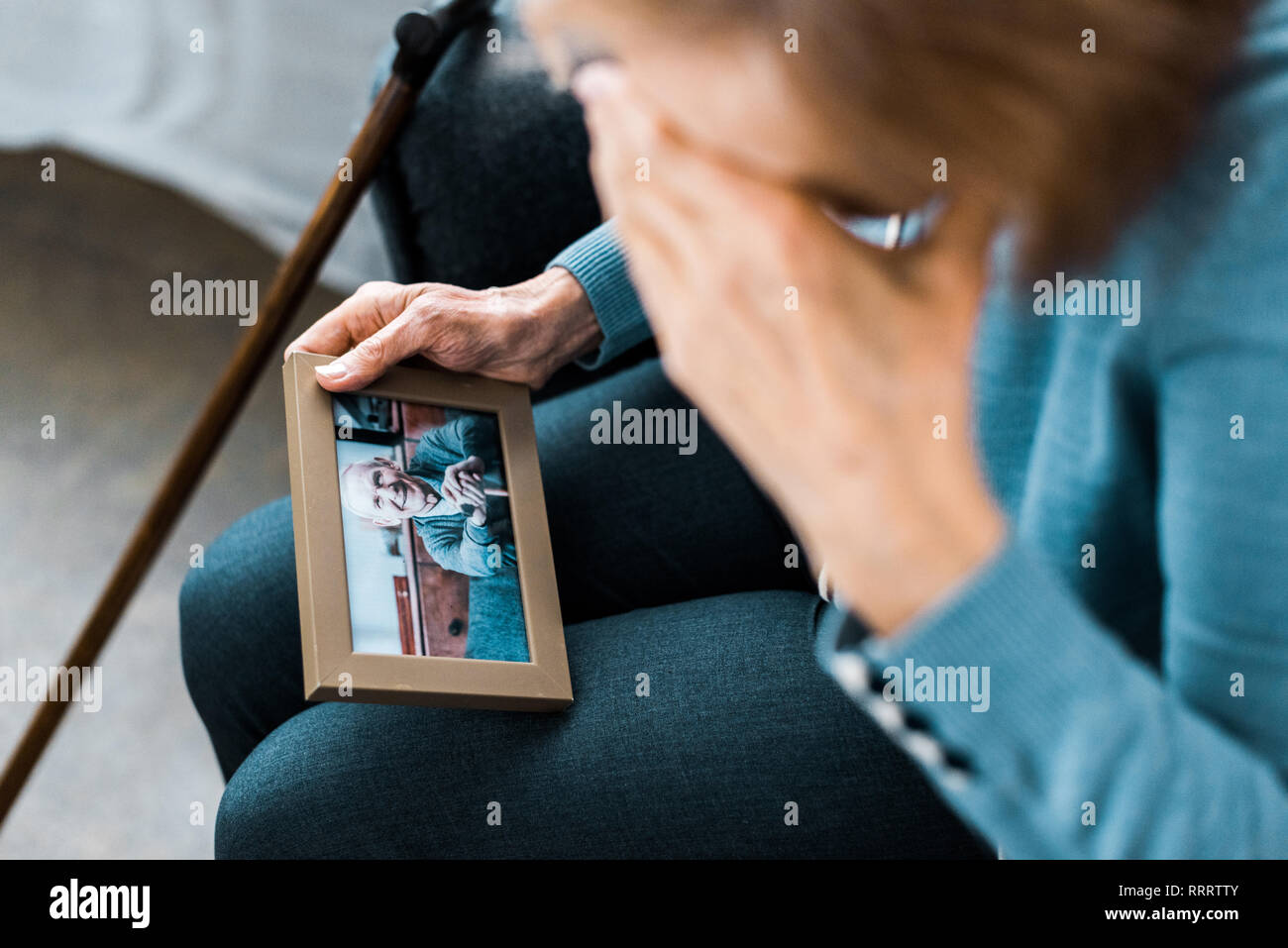 Elderly woman crying man hi-res stock photography and images - Alamy
