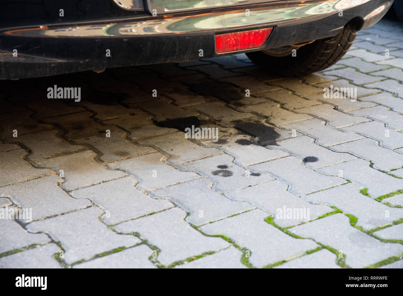 Oil leak from car hi-res stock photography and images - Alamy