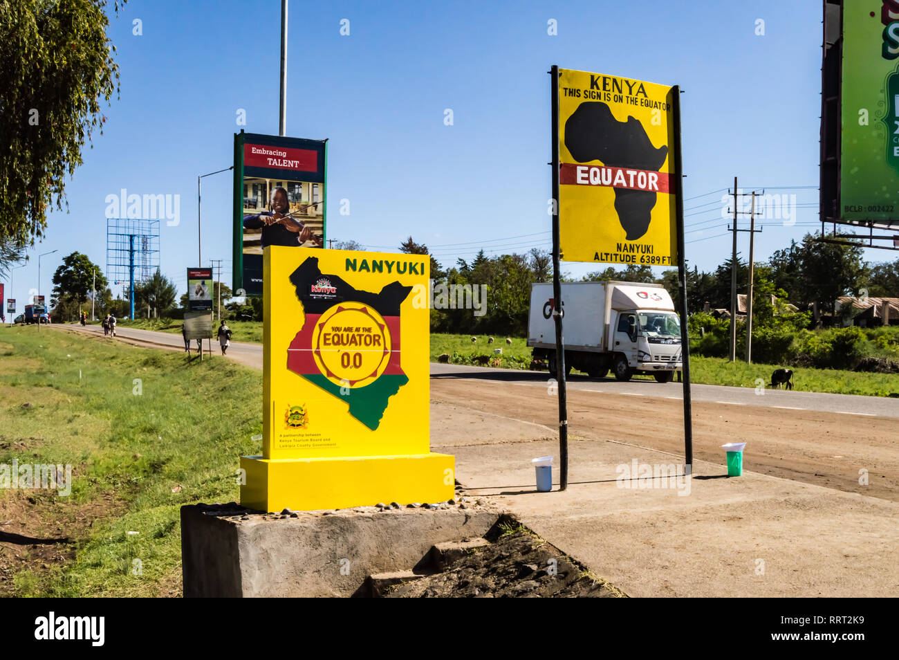 Equator line road sign in Nanyuki city in central Kenya Stock Photo - Alamy
