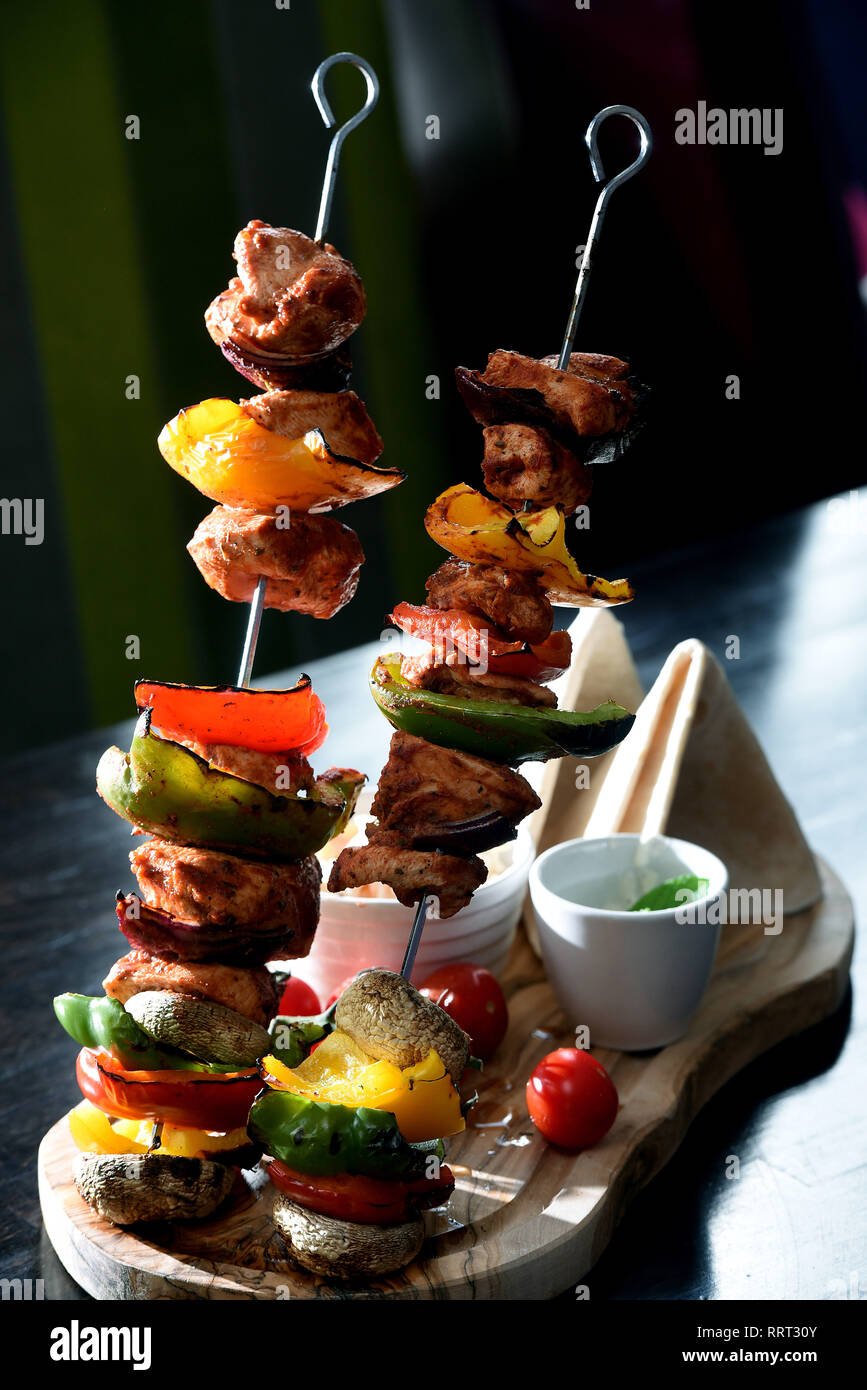 Gastro pub chips hi-res stock photography and images - Alamy