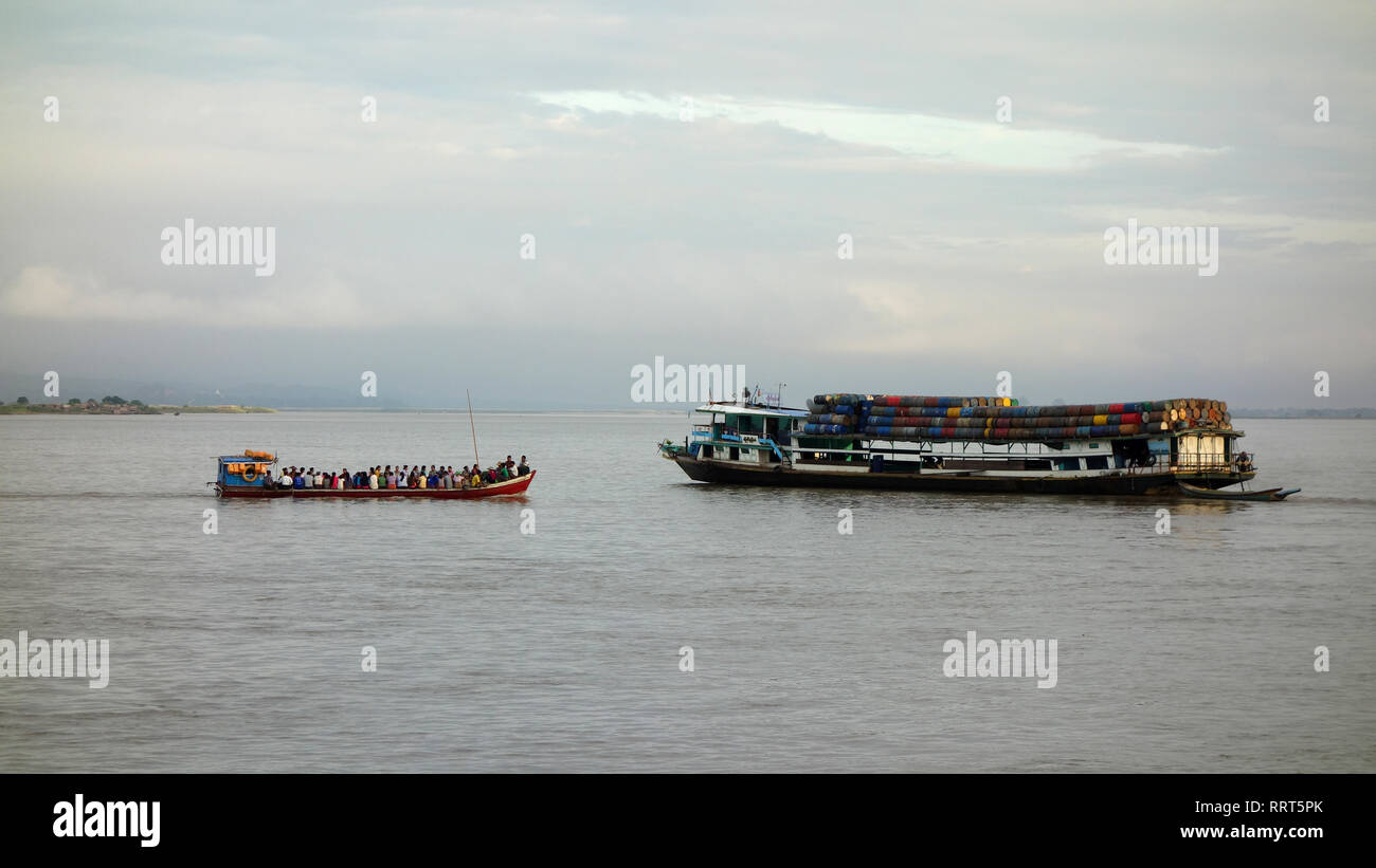Irrawaddy River in Myanmar Stock Photo - Alamy