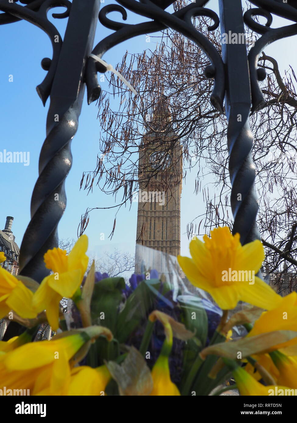 Flowers outside Westminster after the terrorist attack in March 2017 ...