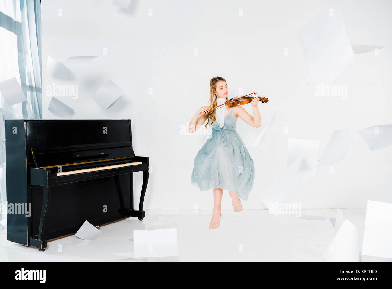 The Blue Violin Player Stock Photos & The Blue Violin Player Stock ...