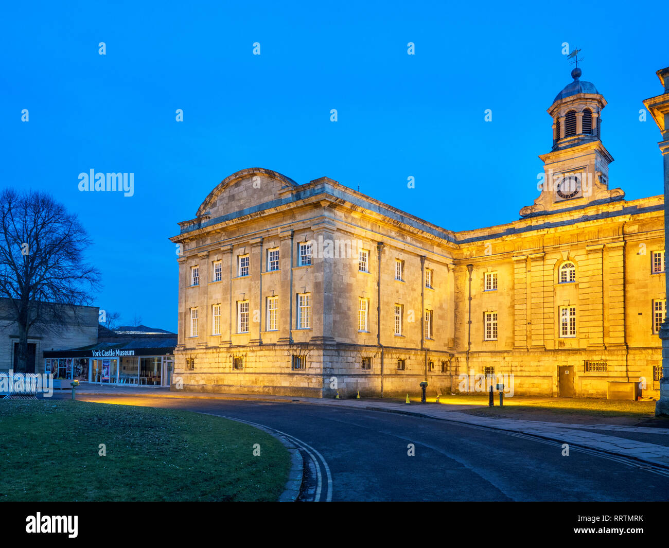 York castle museum hi-res stock photography and images - Alamy
