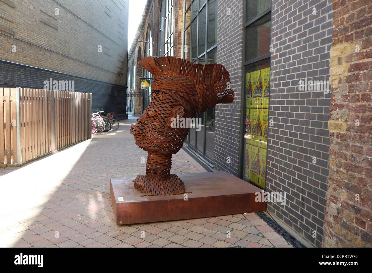 Better Bankside The Low Line South London Stock Photo - Alamy