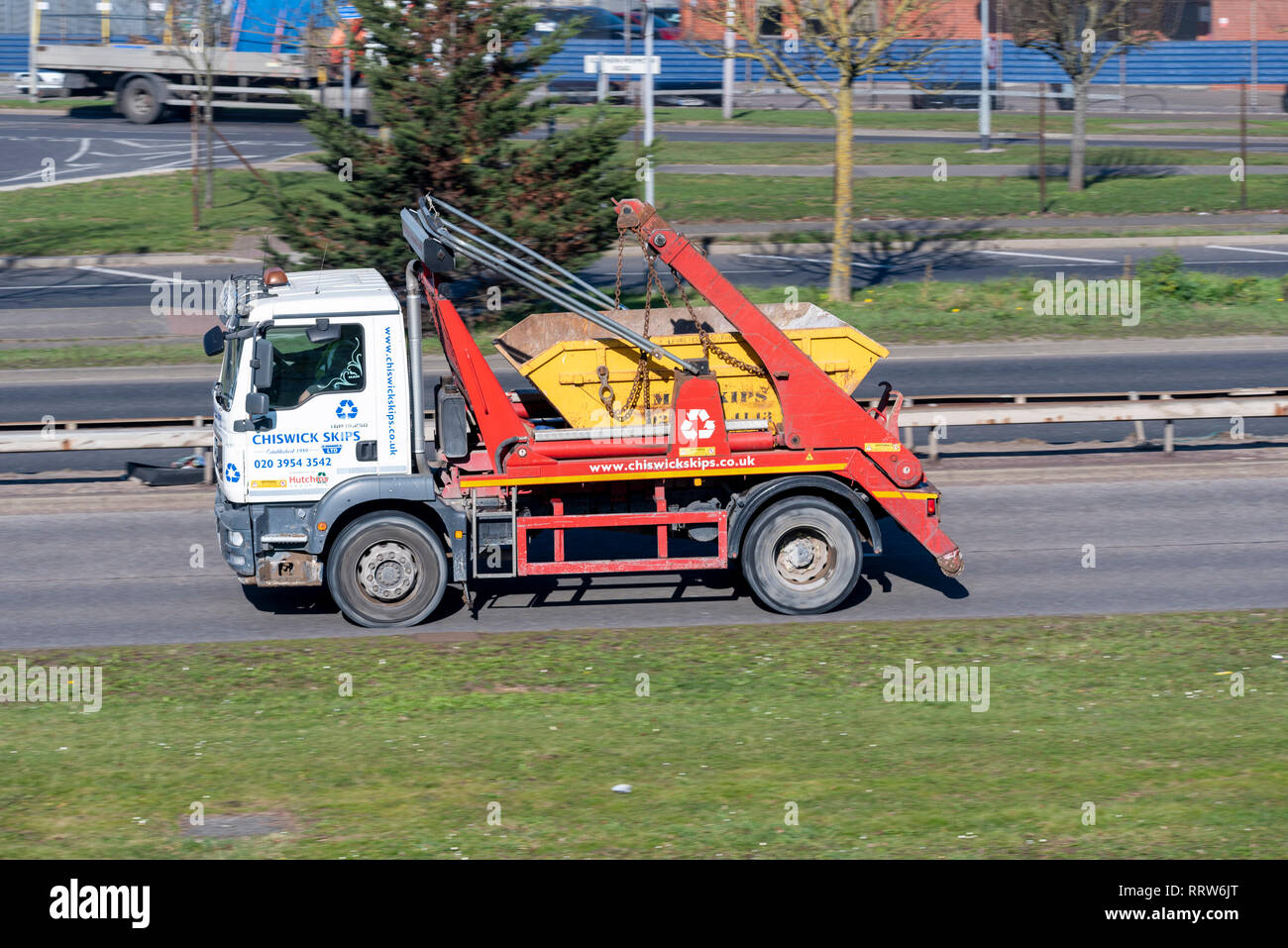 Chiswick Skips skip lorry. Hutchins Group Ltd recycling. Rubbish, waste ...