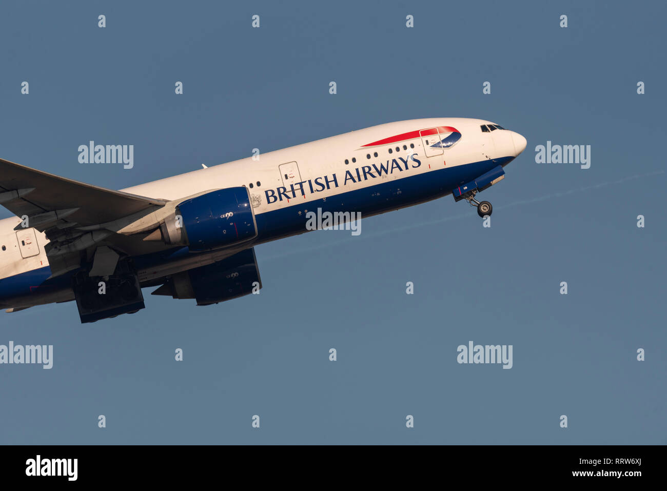 British airways flying nose hi-res stock photography and images - Alamy