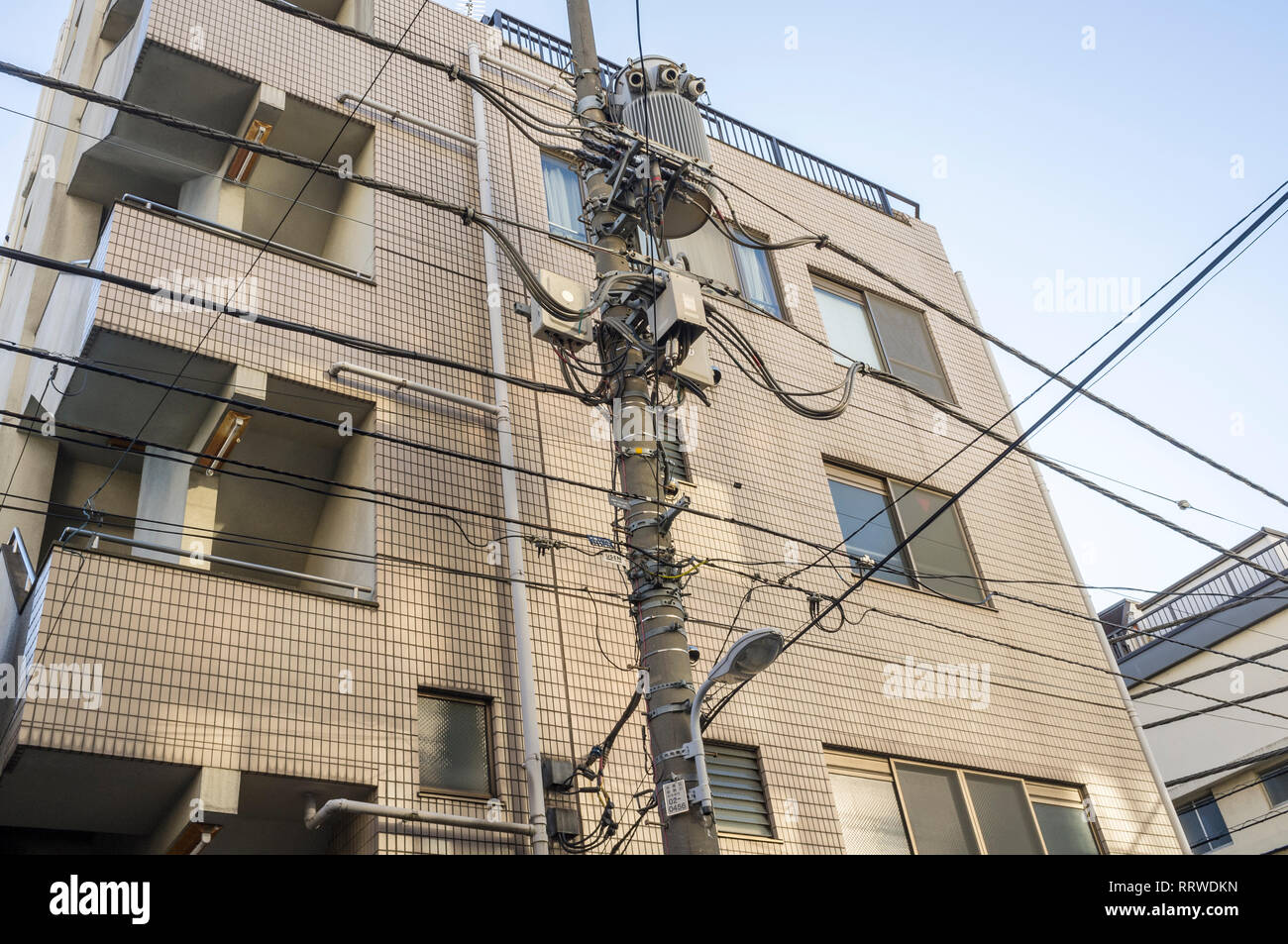 Utility pole japan hi-res stock photography and images - Alamy