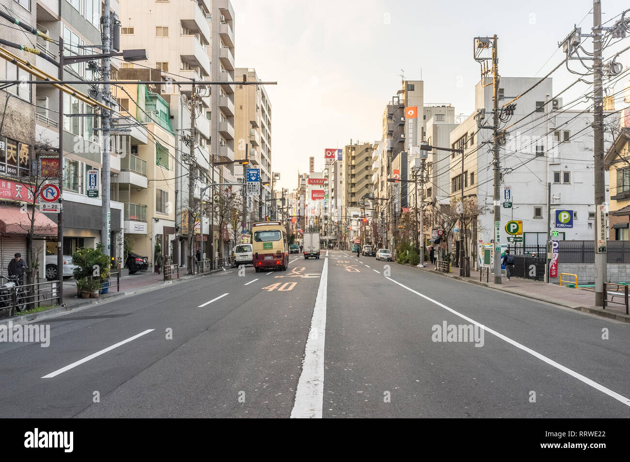Backstreets of Asakusa, Tokyo, Japan Stock Photo - Alamy
