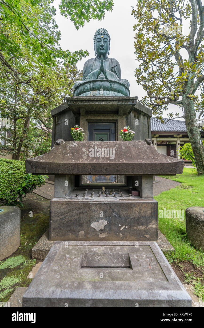 Tenno ji temple hi-res stock photography and images - Alamy