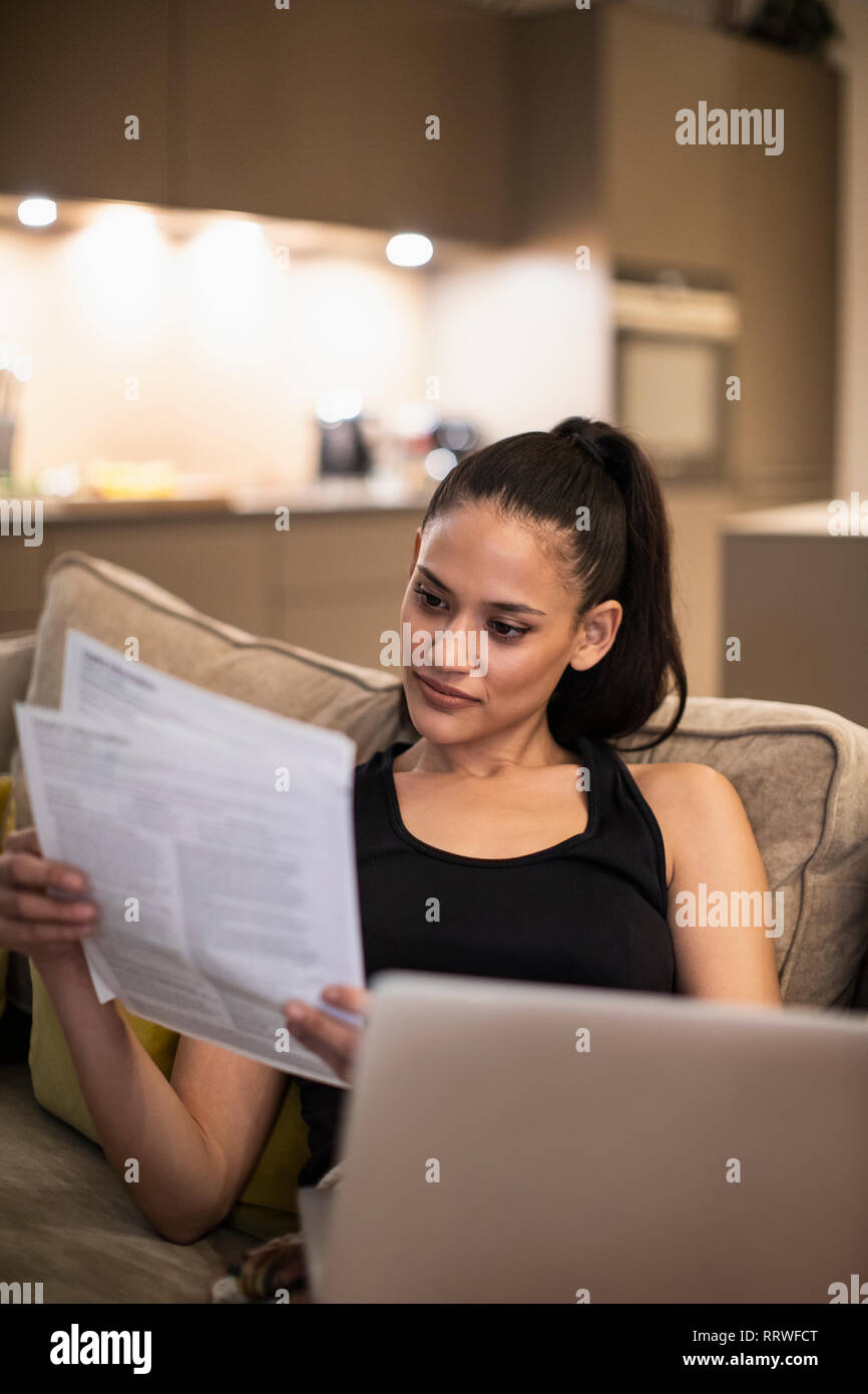 Reading laptop hi-res stock photography and images - Alamy