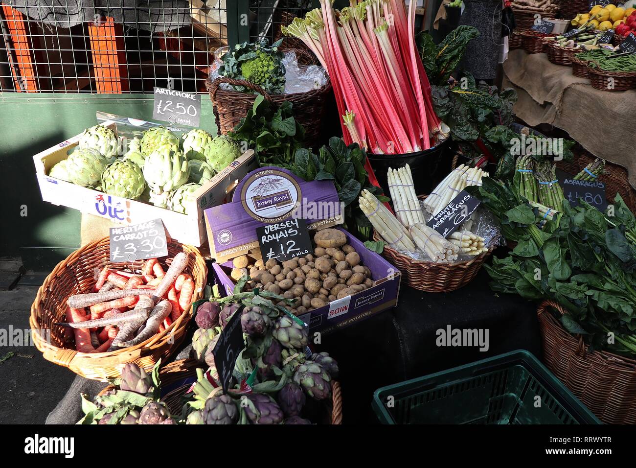 Better Bankside The Low Line South London Stock Photo - Alamy