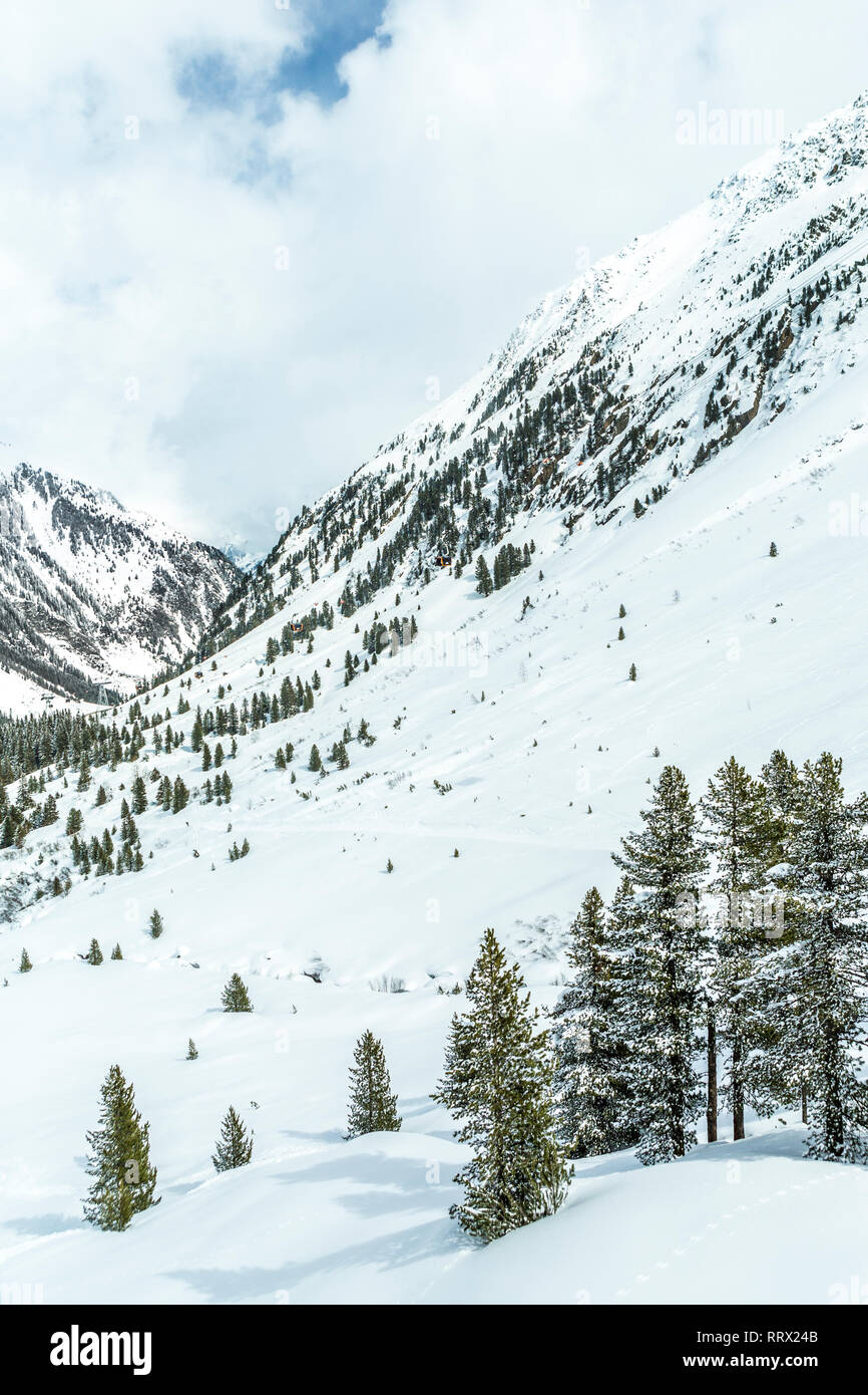Austrian winter holidays hi-res stock photography and images - Alamy