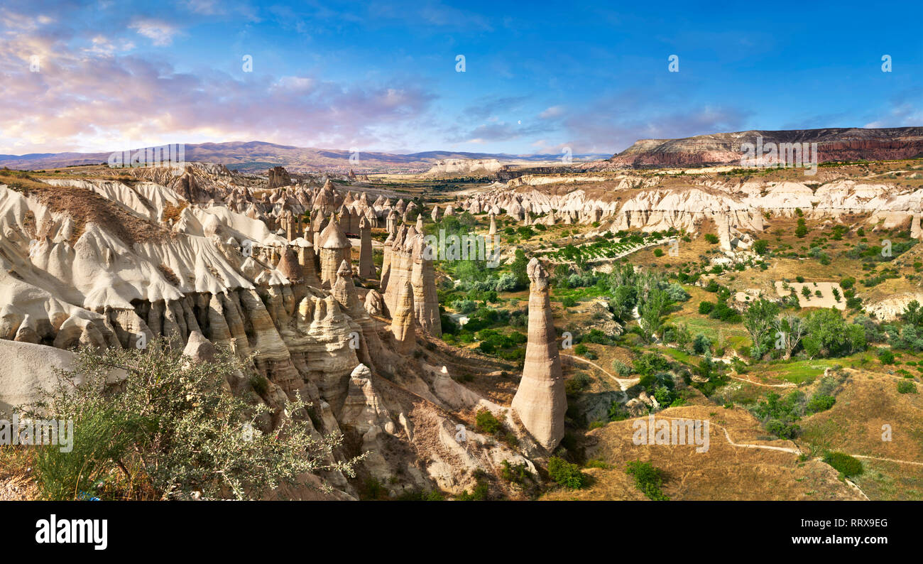 Pictures & images of the fairy chimney rock formations and rock pillars ...