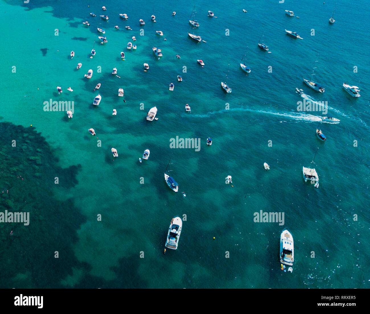 Different size yachts hi-res stock photography and images - Alamy