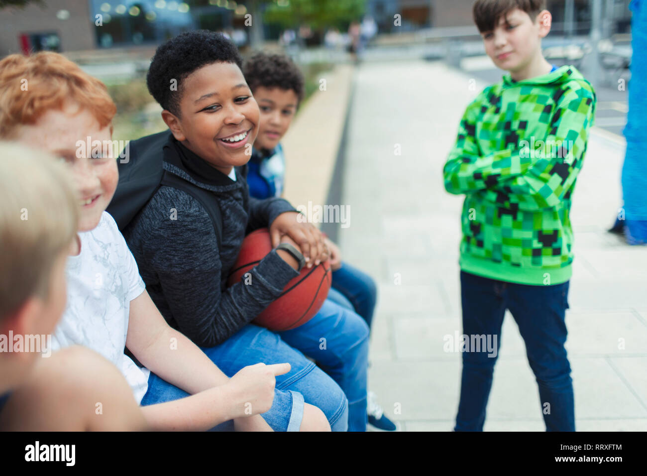 Happy basketball hi-res stock photography and images - Alamy