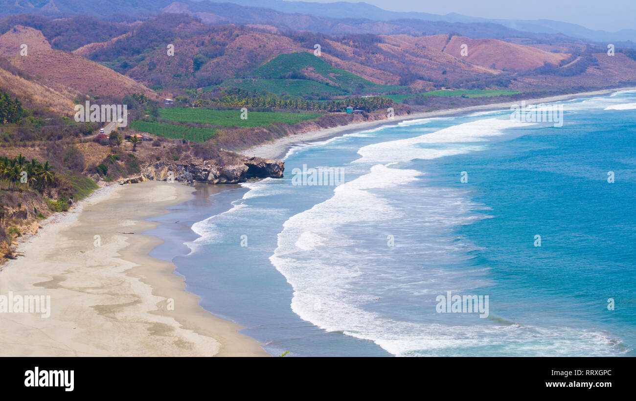 Sunset on horizon driving beach hi-res stock photography and images - Alamy