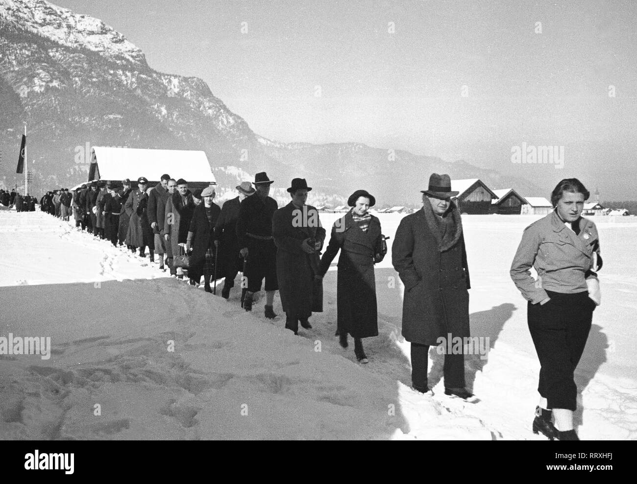 1936 winter olympics women hi-res stock photography and images - Alamy