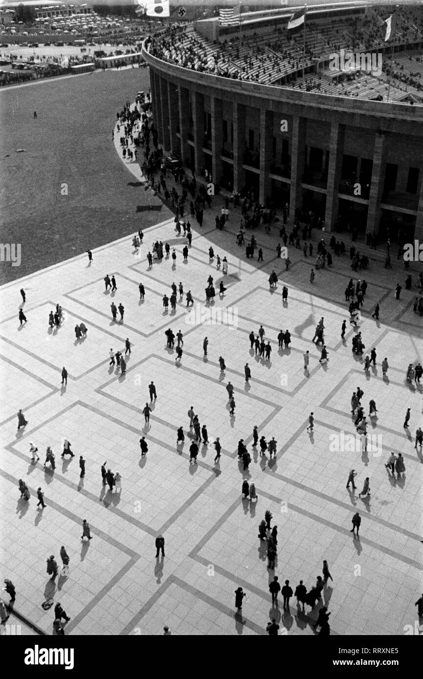 1930s berlin hi-res stock photography and images - Alamy
