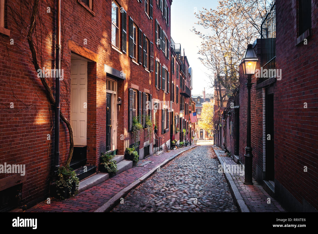 Boston usa house street hi-res stock photography and images - Alamy