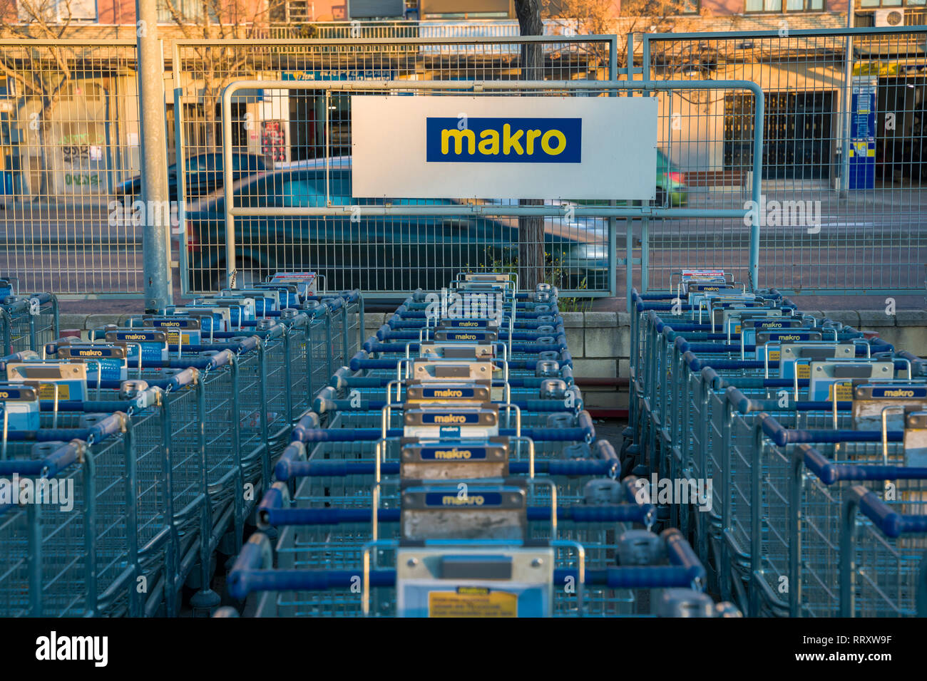 Makro shop hi-res stock photography and images - Alamy