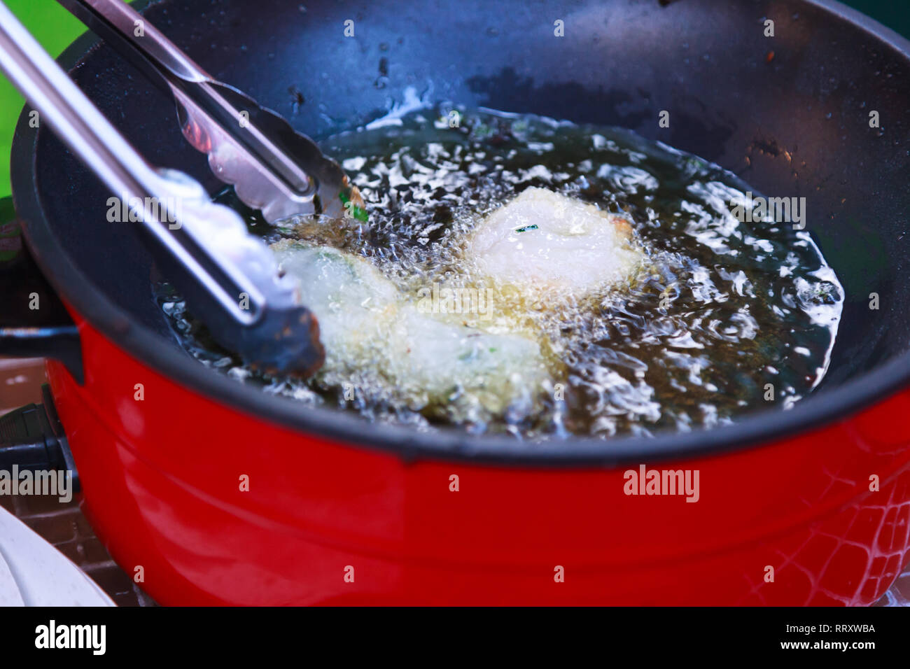 Traditional Thai Street Food Cuisine, Kanom Gui Chai (Pan Fried Leek ...