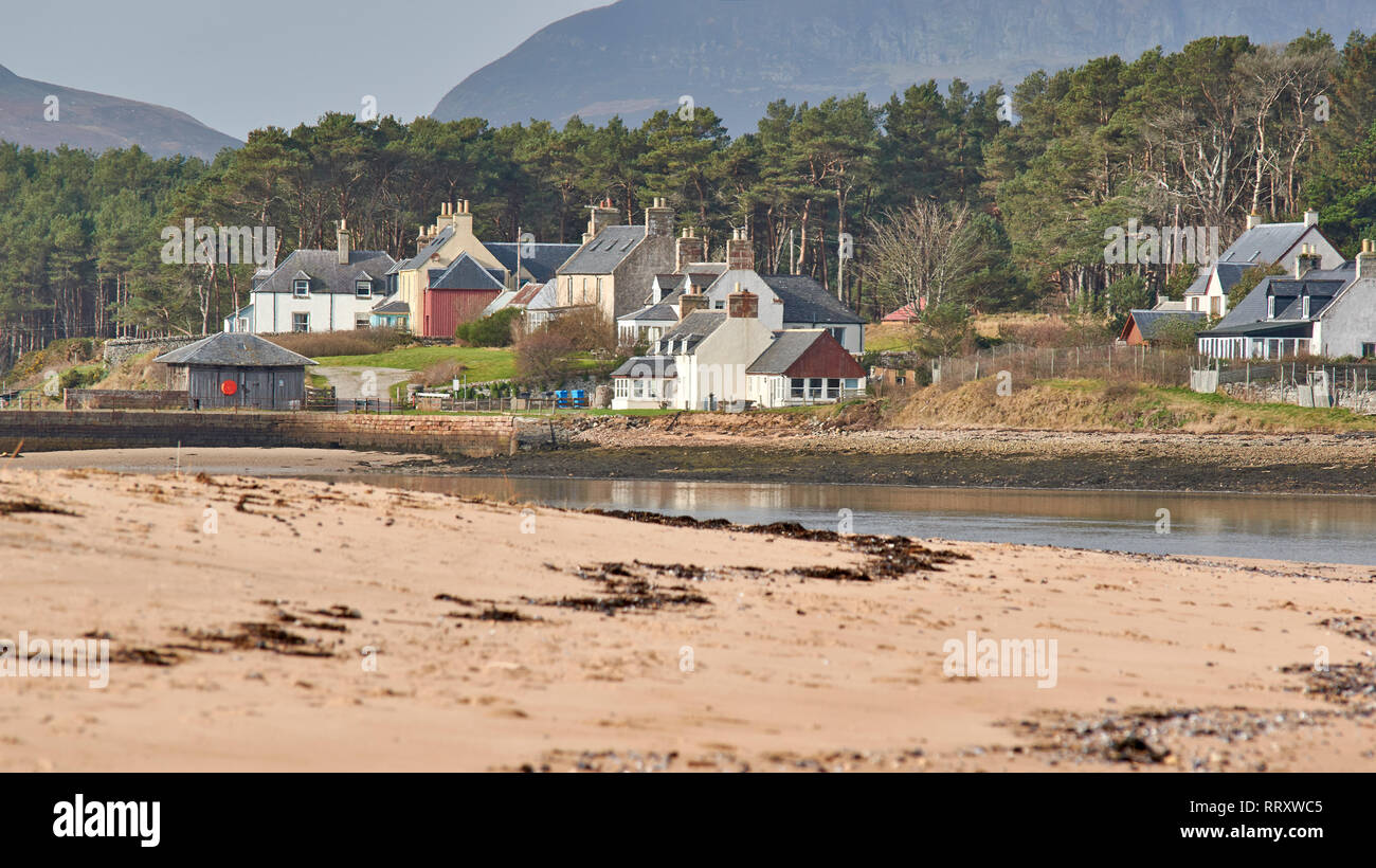 COUL LINKS EMBO SUTHERLAND SCOTLAND THE BEACH AT EXTREME END OF THE ...