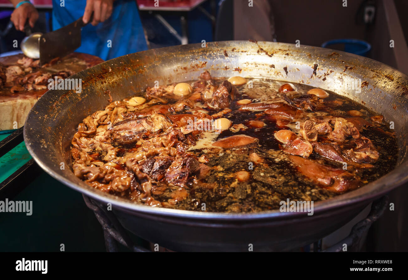 Khao Kha Moo (Khao Kha Mu), Traditional Thai braised pig's trotter slow ...