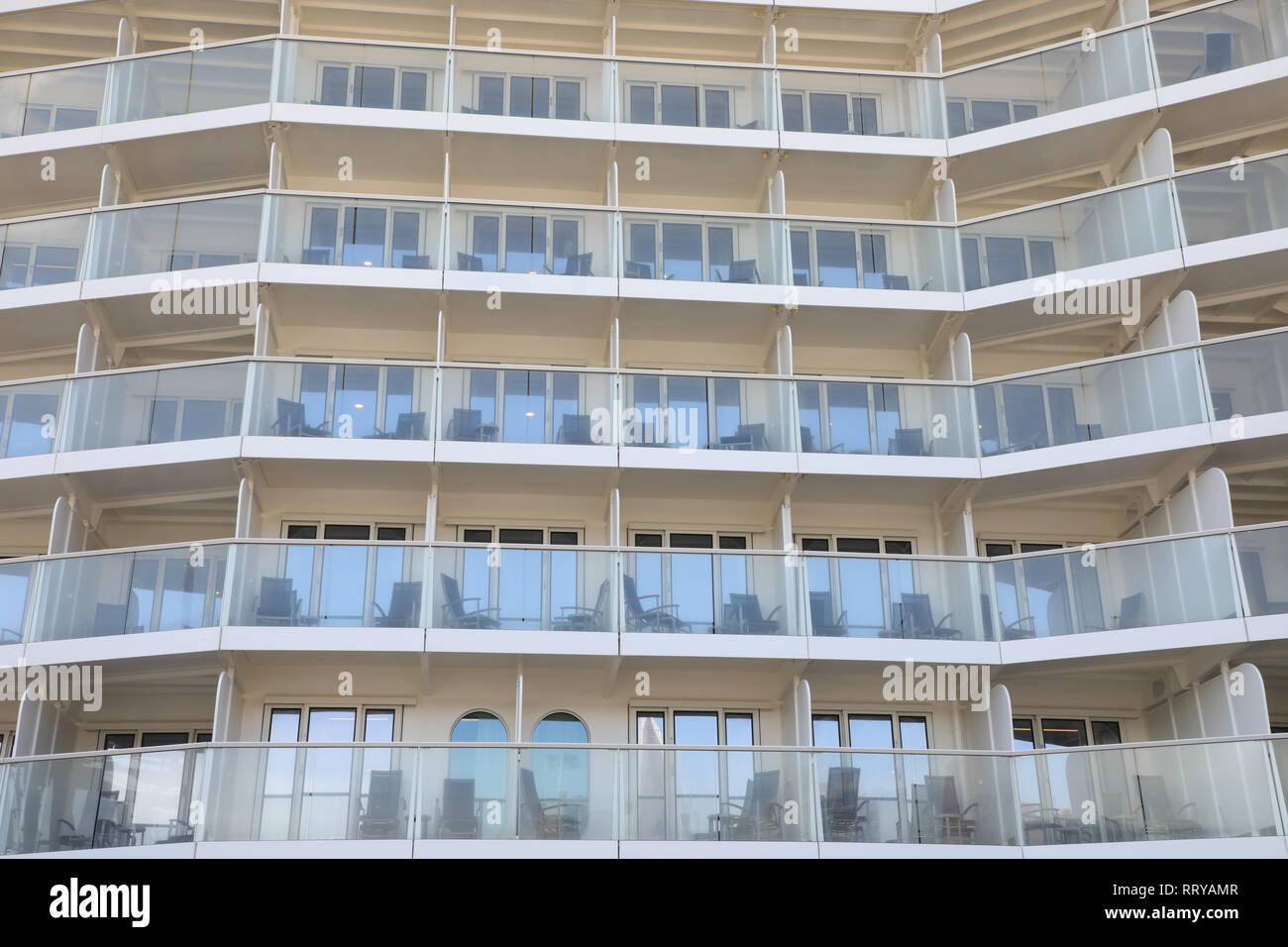 Ovation of the seas in sydney hi-res stock photography and images - Alamy