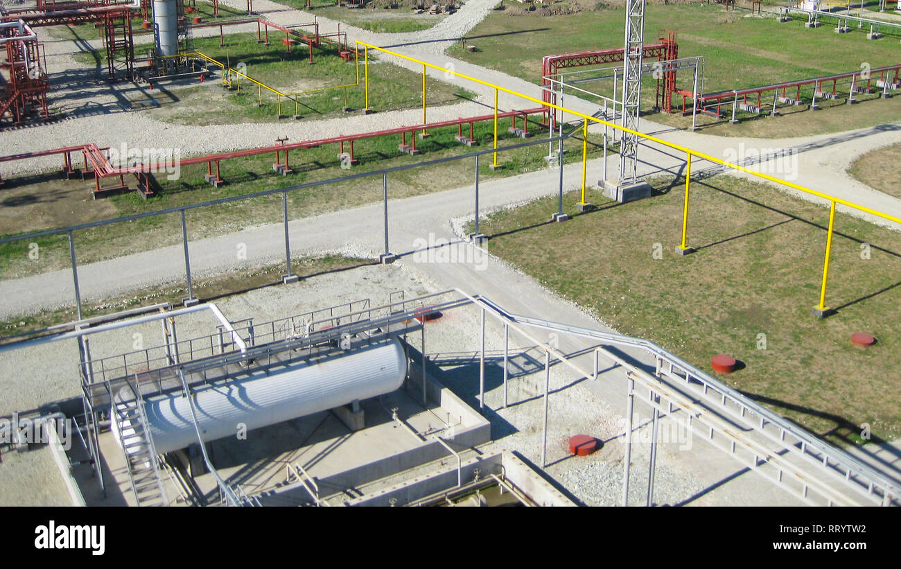 Oil refinery. Equipment for primary oil refining Stock Photo - Alamy