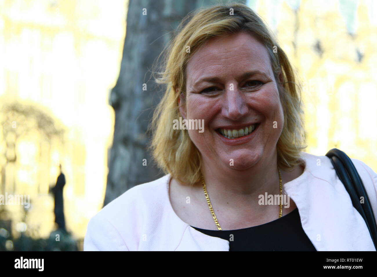 Tallest woman mp hi-res stock photography and images - Alamy